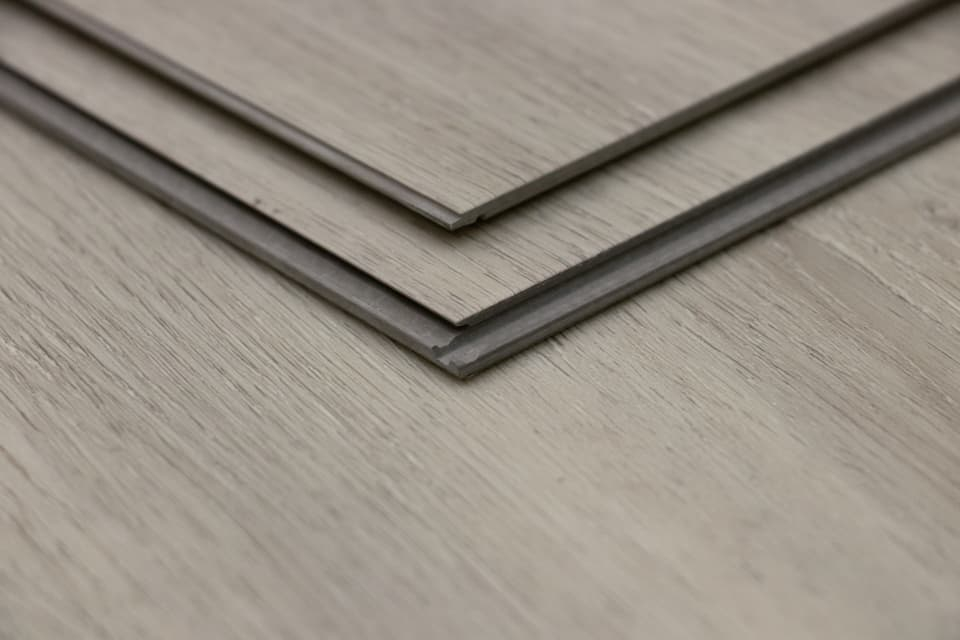 Supremo Rigid Core Grey Lindt With Built In Underlay 5mm LVT Flooring ...